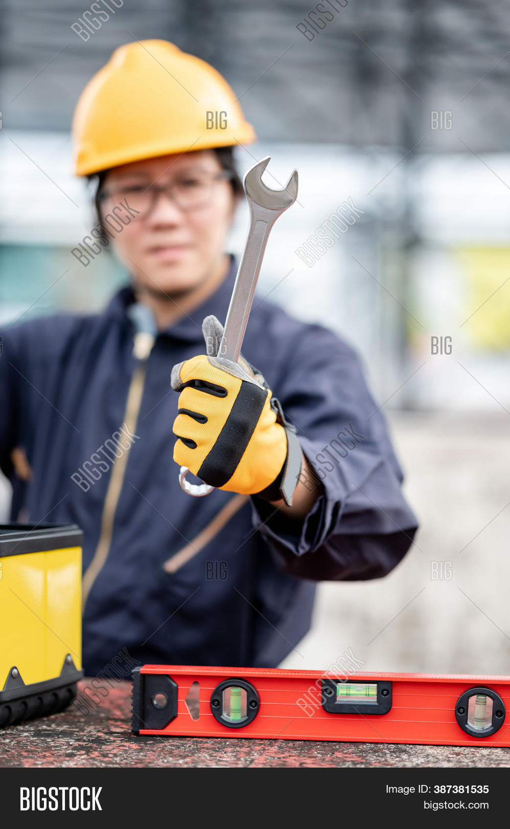 Male Asian Mechanic Image & Photo (Free Trial) | Bigstock
