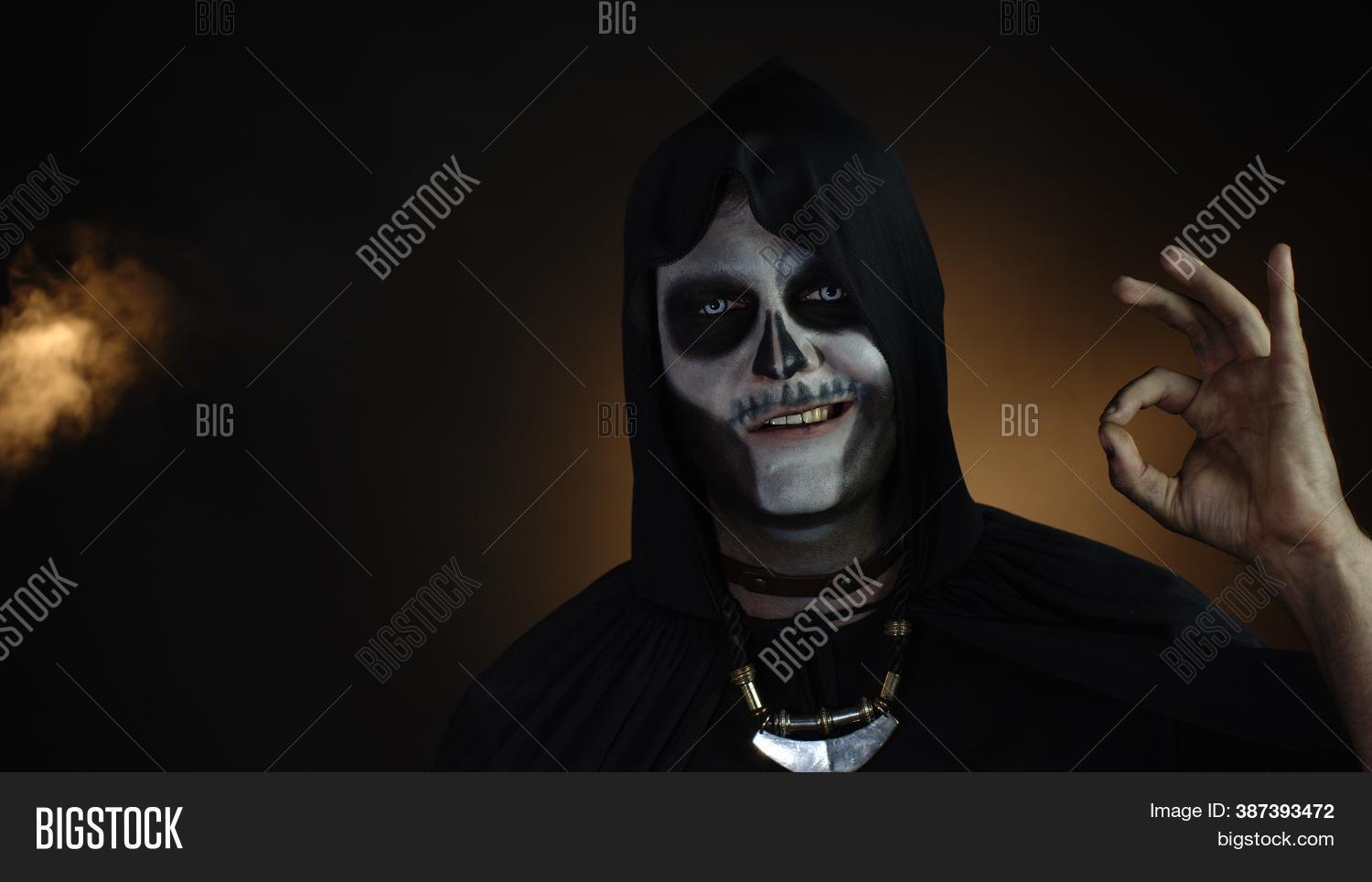 Scary Man Skeleton Image & Photo (Free Trial) | Bigstock