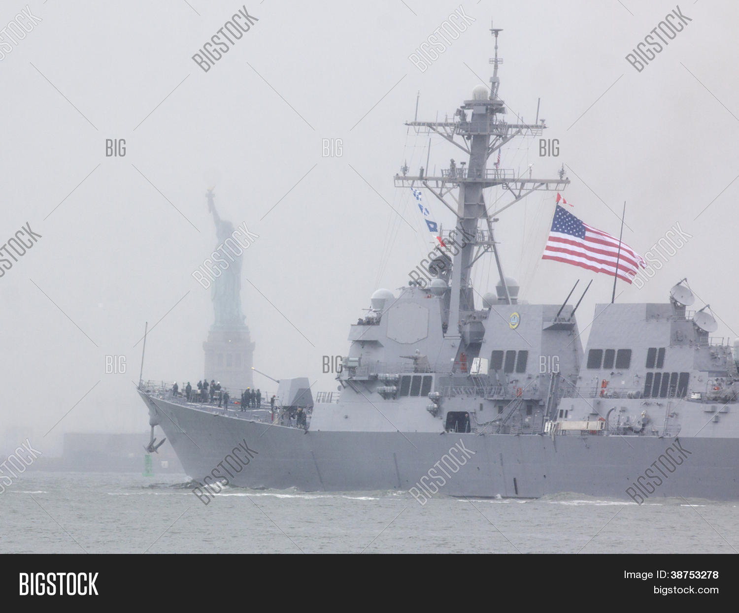 Uss Michael Murphy Ddg 112