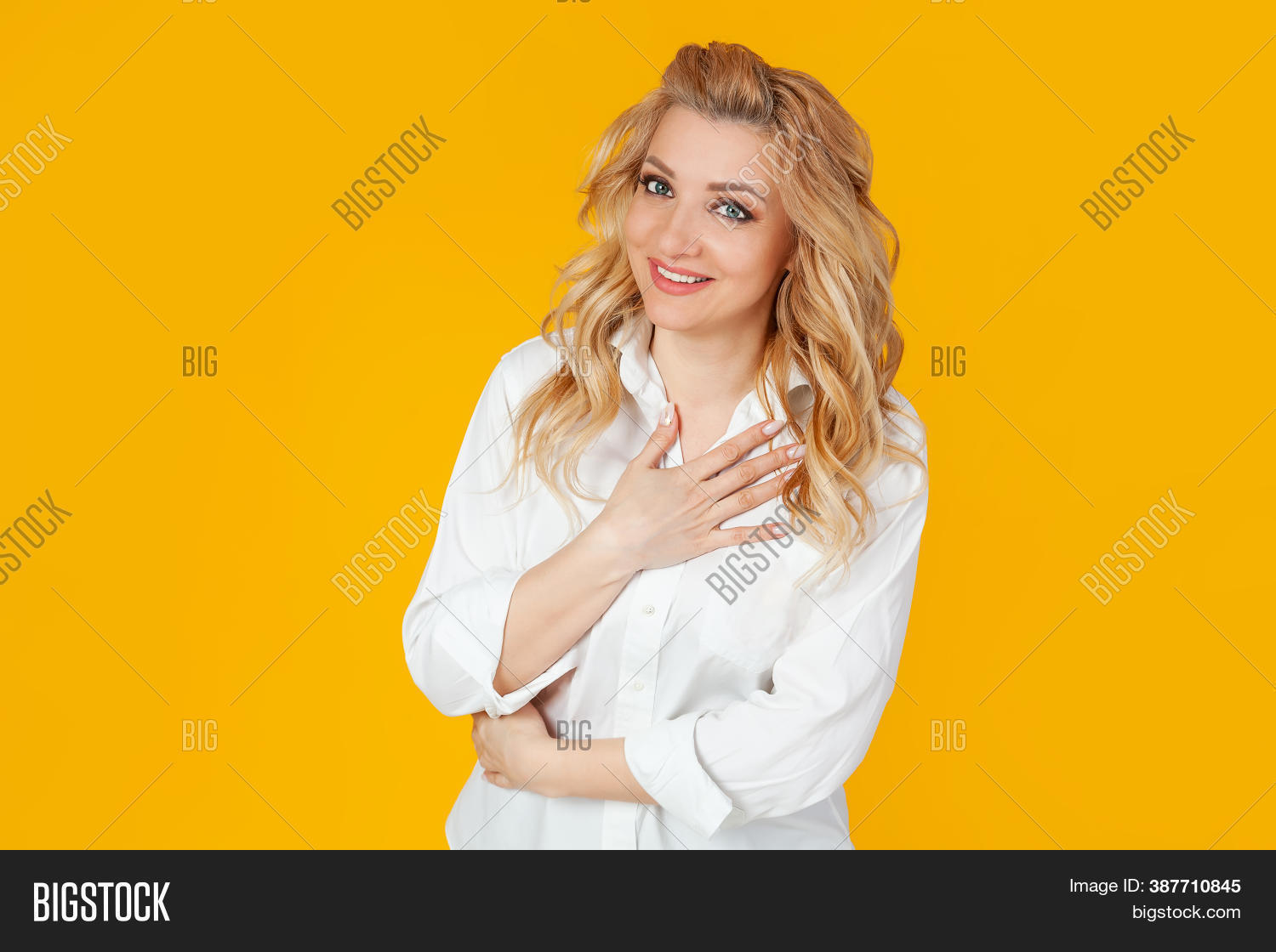 Bland Woman White Image & Photo (Free Trial) | Bigstock