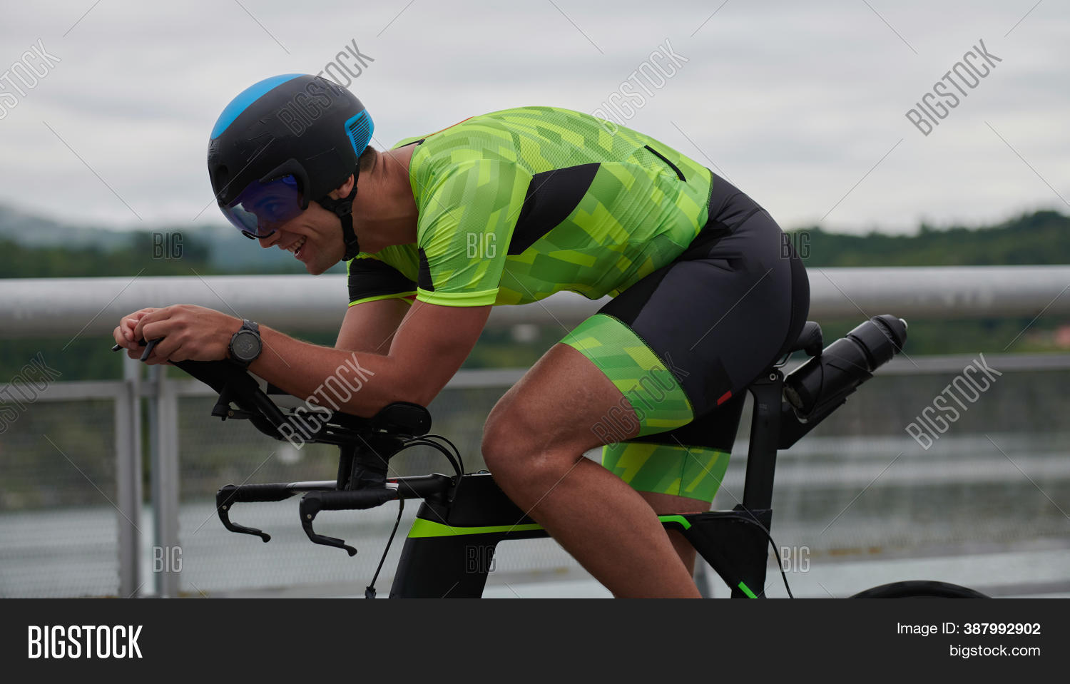 Triathlon Athlete Image & Photo (Free Trial) | Bigstock