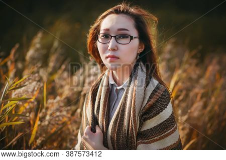 Beautiful Woman Image & Photo (Free Trial) | Bigstock