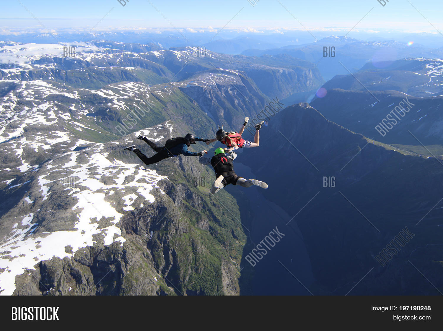 Skydiving Over Image & Photo (Free Trial) | Bigstock