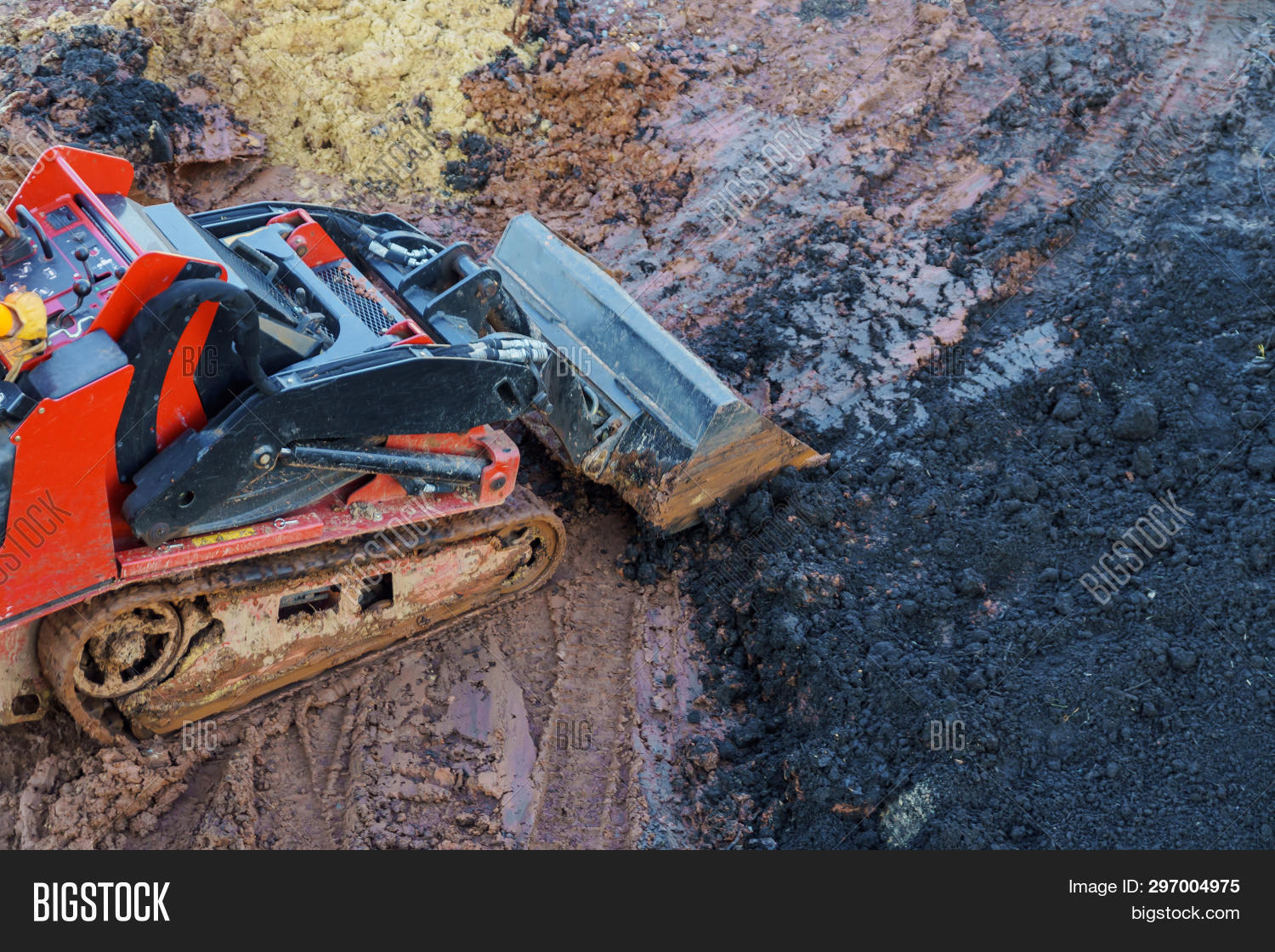 Bucket Wheeled Loader Image & Photo (Free Trial) | Bigstock