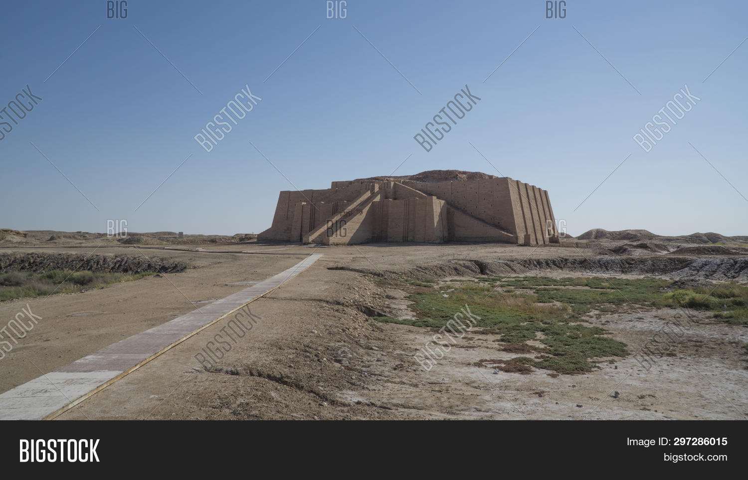 Great Ziggurat Ur City Image & Photo (Free Trial) | Bigstock