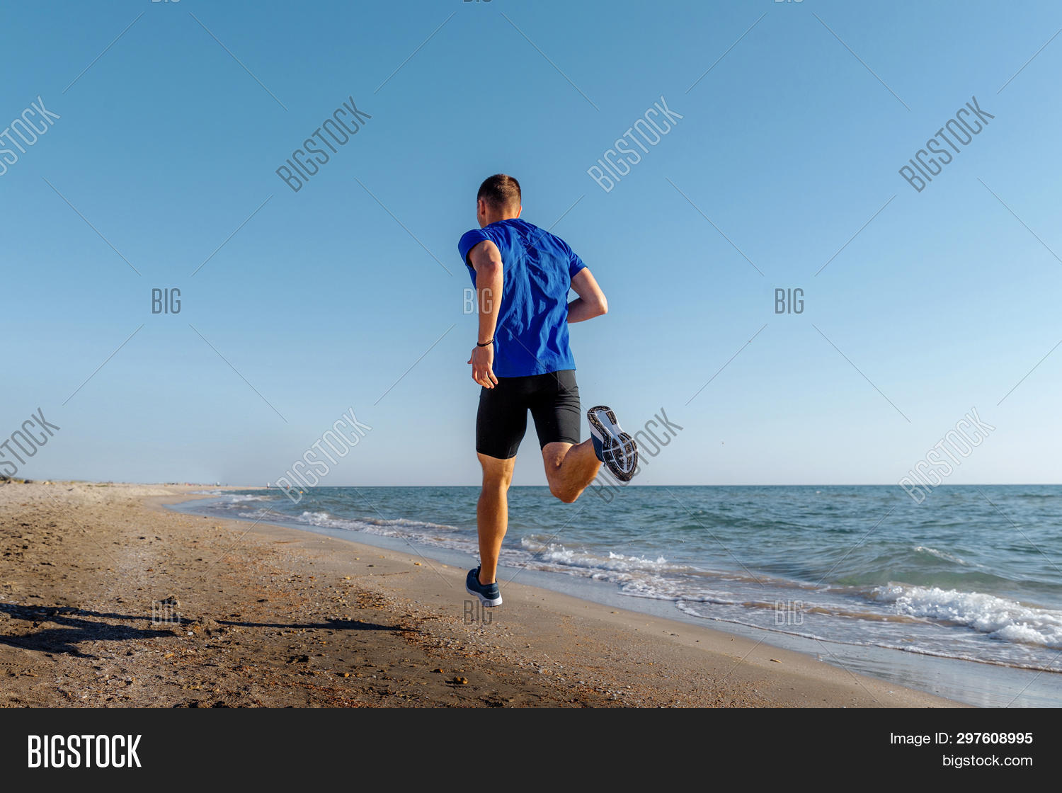 Back Man Athlete Image & Photo (Free Trial) | Bigstock