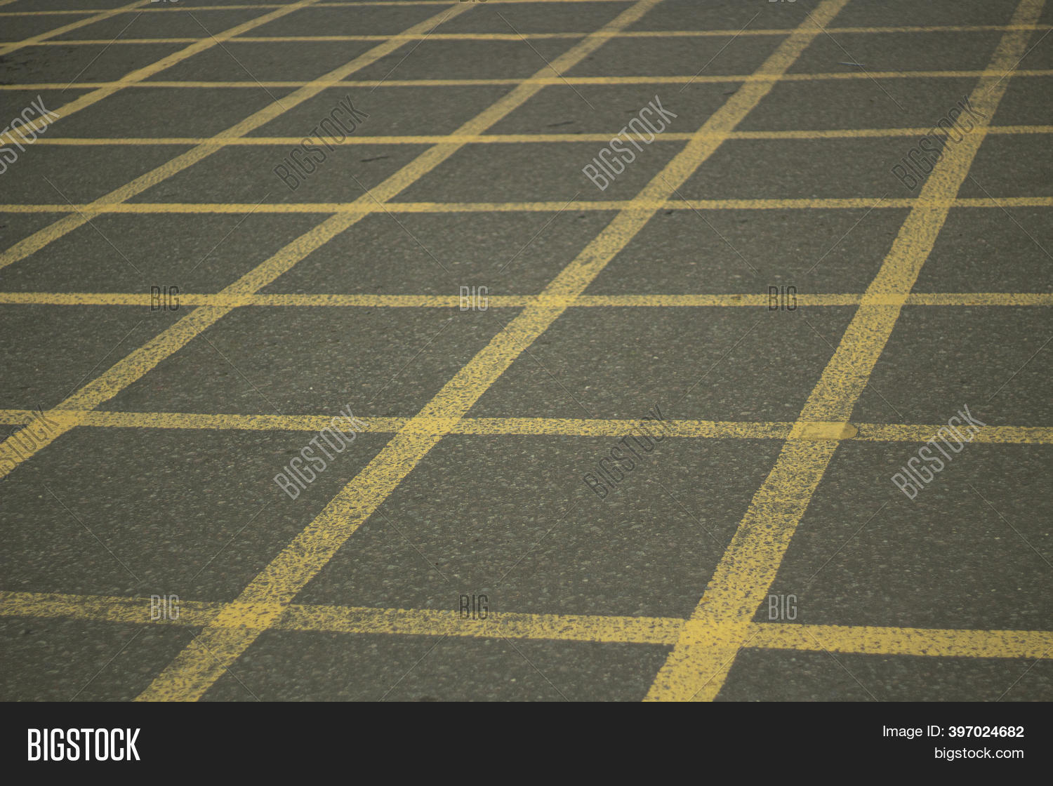 Junction Markings Cars Image & Photo (Free Trial) | Bigstock