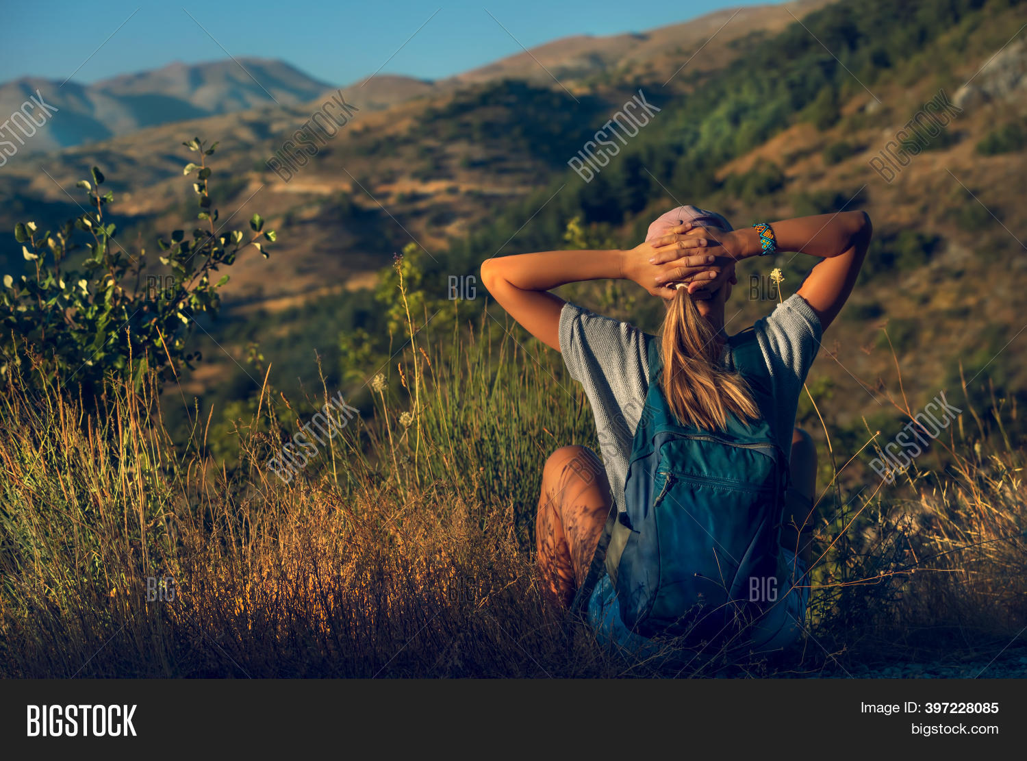 Back Side Young Girl Image & Photo (Free Trial) | Bigstock