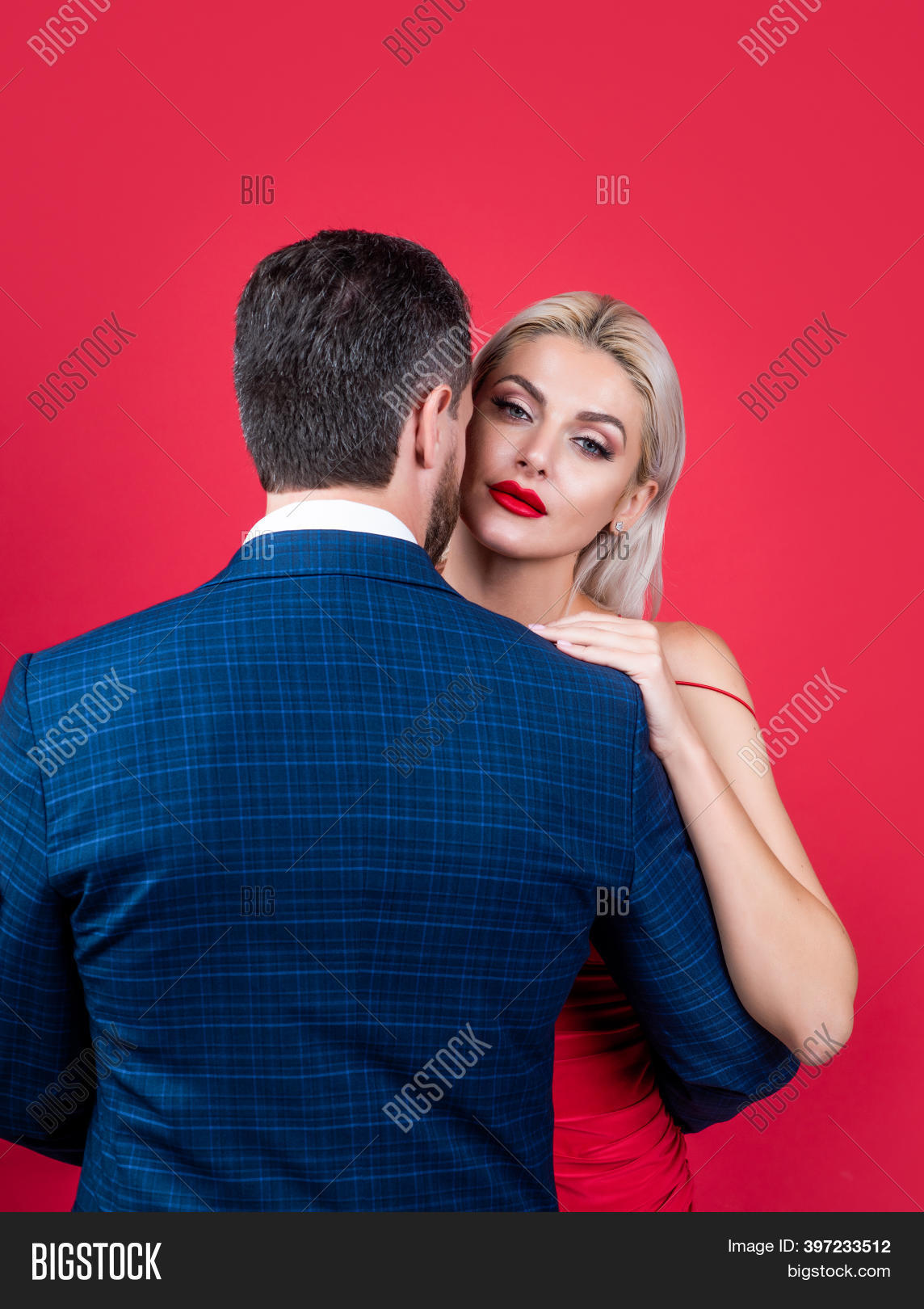 Man Embrace Sexy Woman Image & Photo (Free Trial) | Bigstock