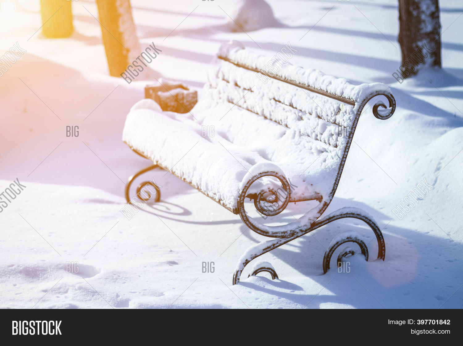 Bench Covered Snow Image & Photo (Free Trial) | Bigstock