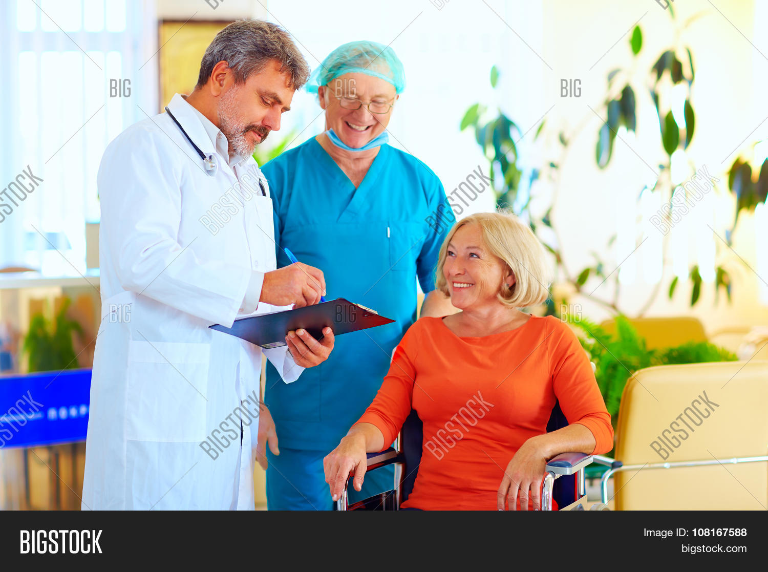 Happy Doctor Surgeon Image & Photo (Free Trial) | Bigstock
