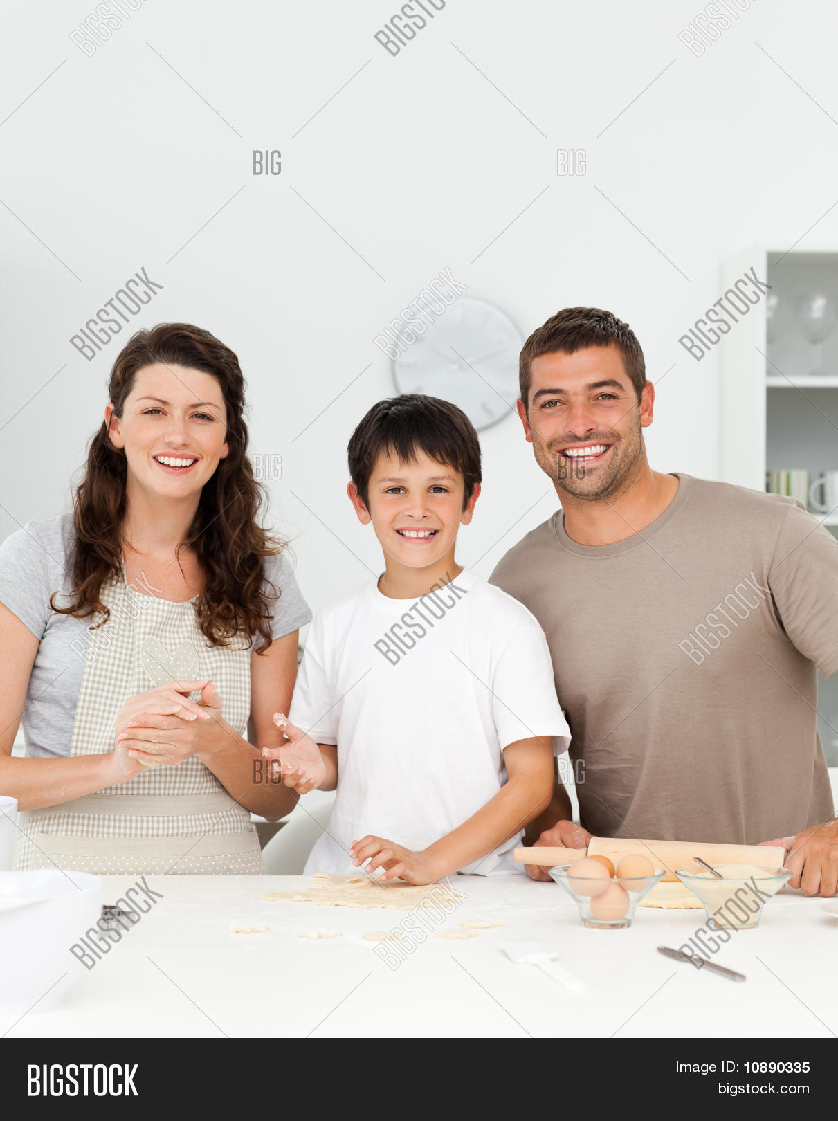 Cute Boy His Parents Image & Photo (Free Trial) | Bigstock