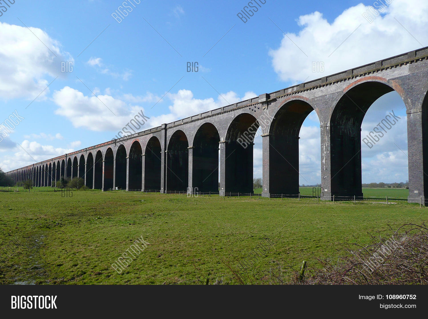Railway Viaduct Image & Photo (Free Trial) | Bigstock