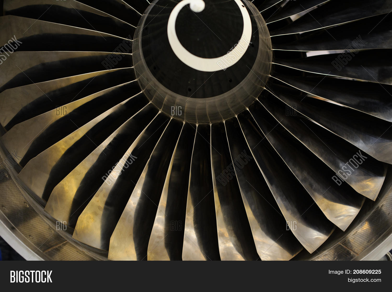 Turbojet Engine Blades Image & Photo (Free Trial) | Bigstock