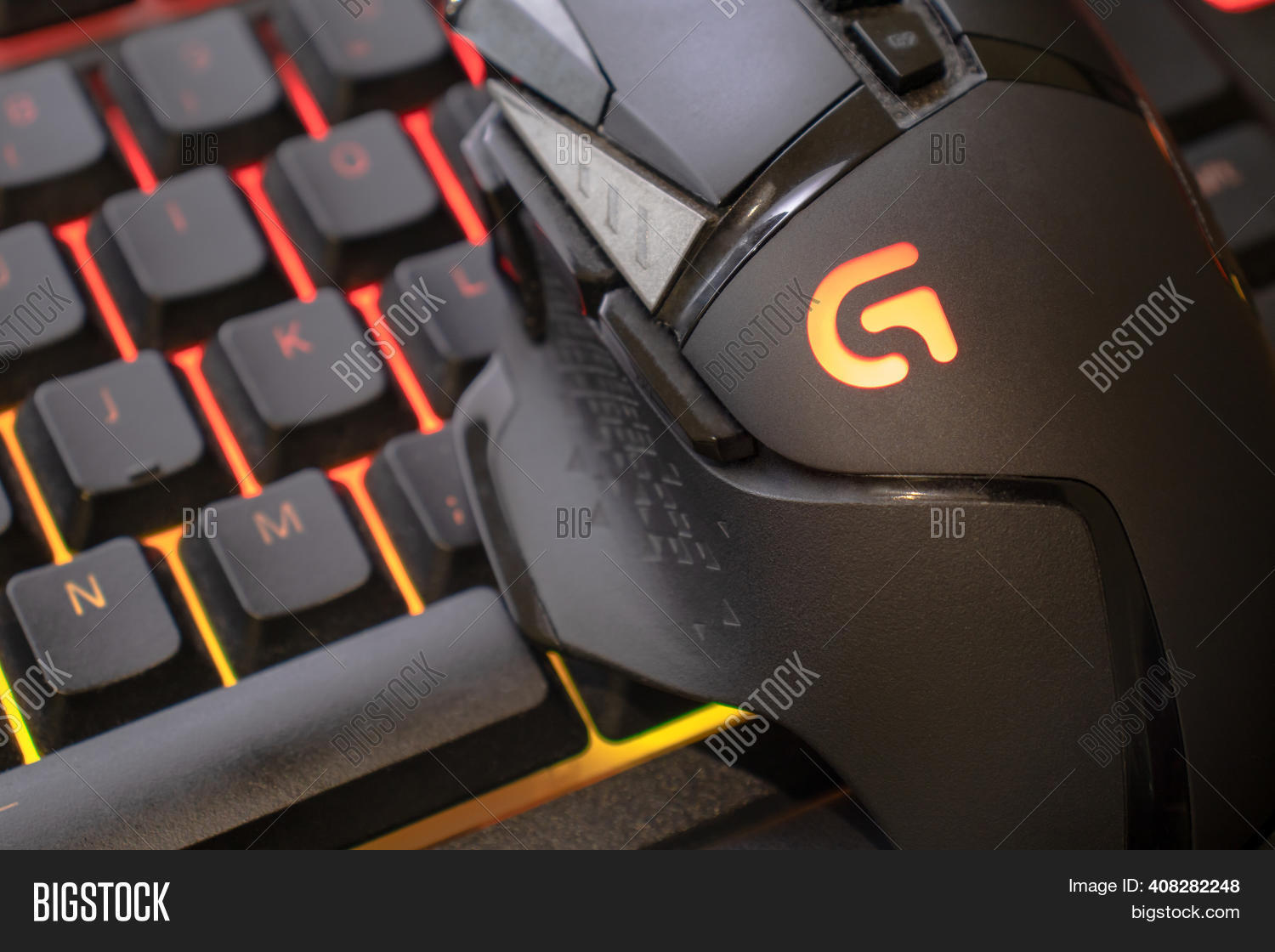 Logitech G502 Hero Image & Photo (Free Trial) | Bigstock