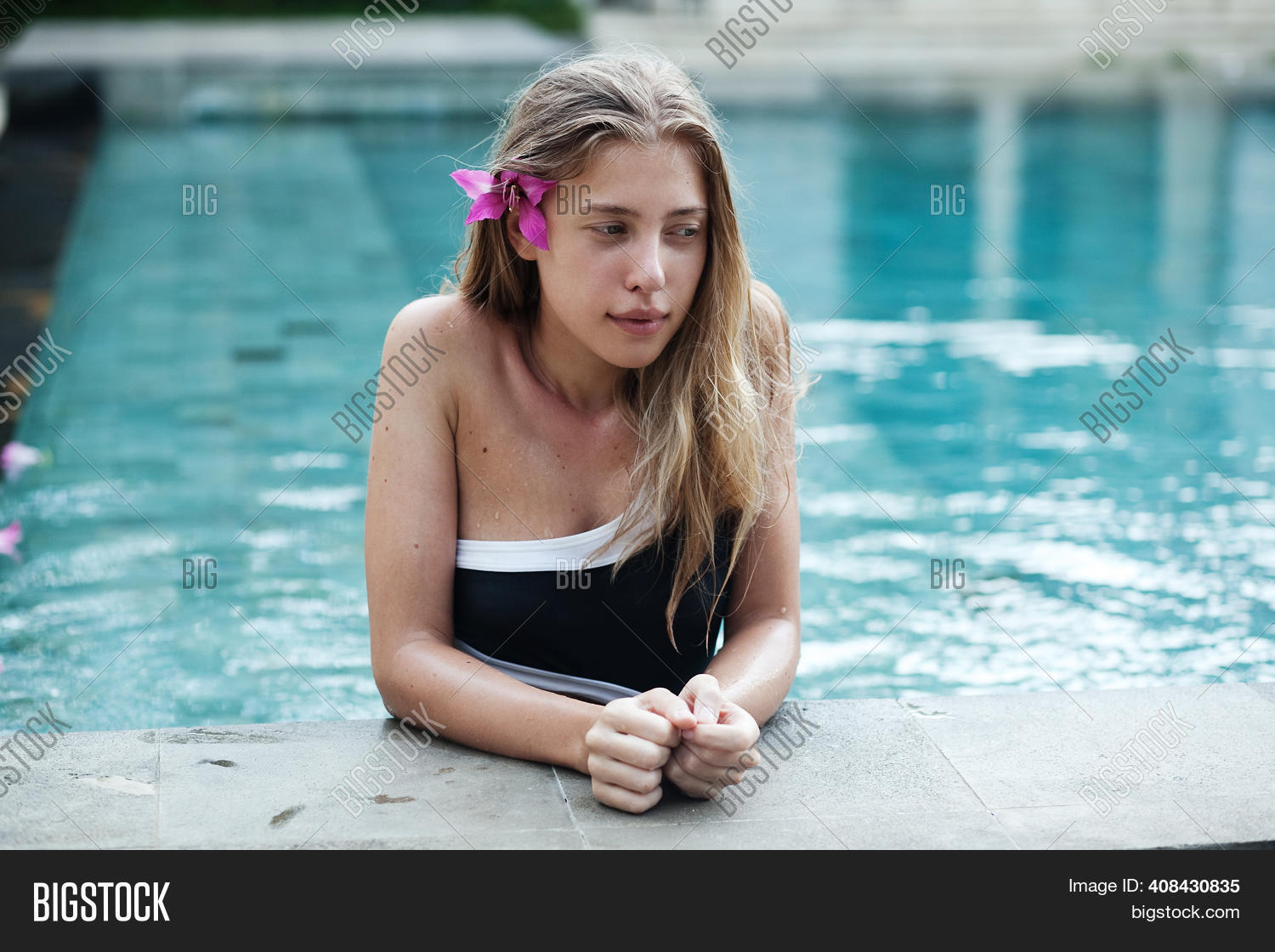 Sensual Modest Image & Photo (Free Trial) | Bigstock