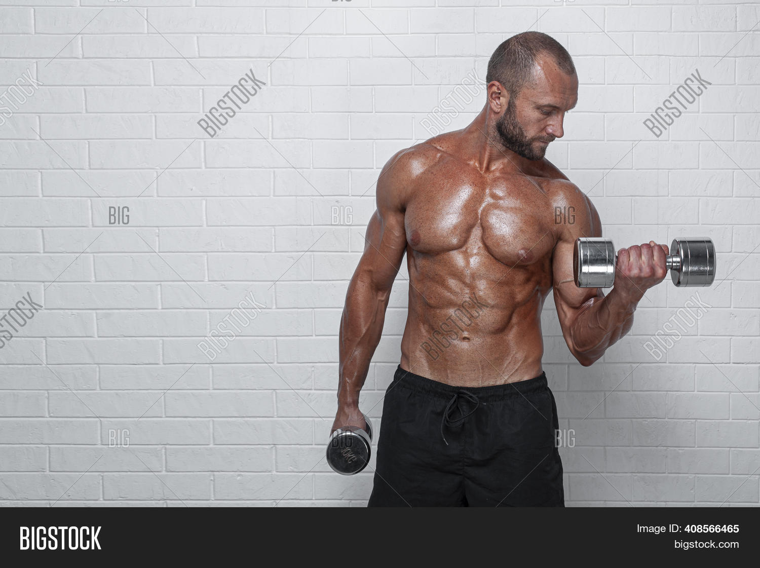 Bodybuilder Doing Image & Photo (Free Trial) | Bigstock