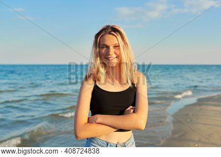16 Year Old Female Model Images, Illustrations & Vectors (Free) - Bigstock