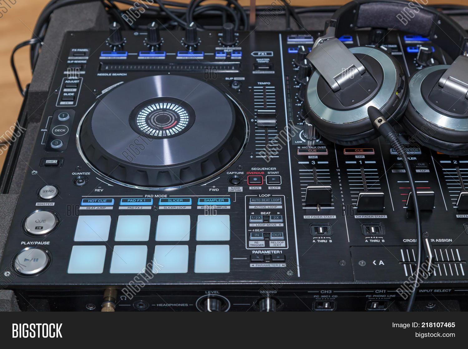 Music Console Image & Photo (Free Trial) | Bigstock