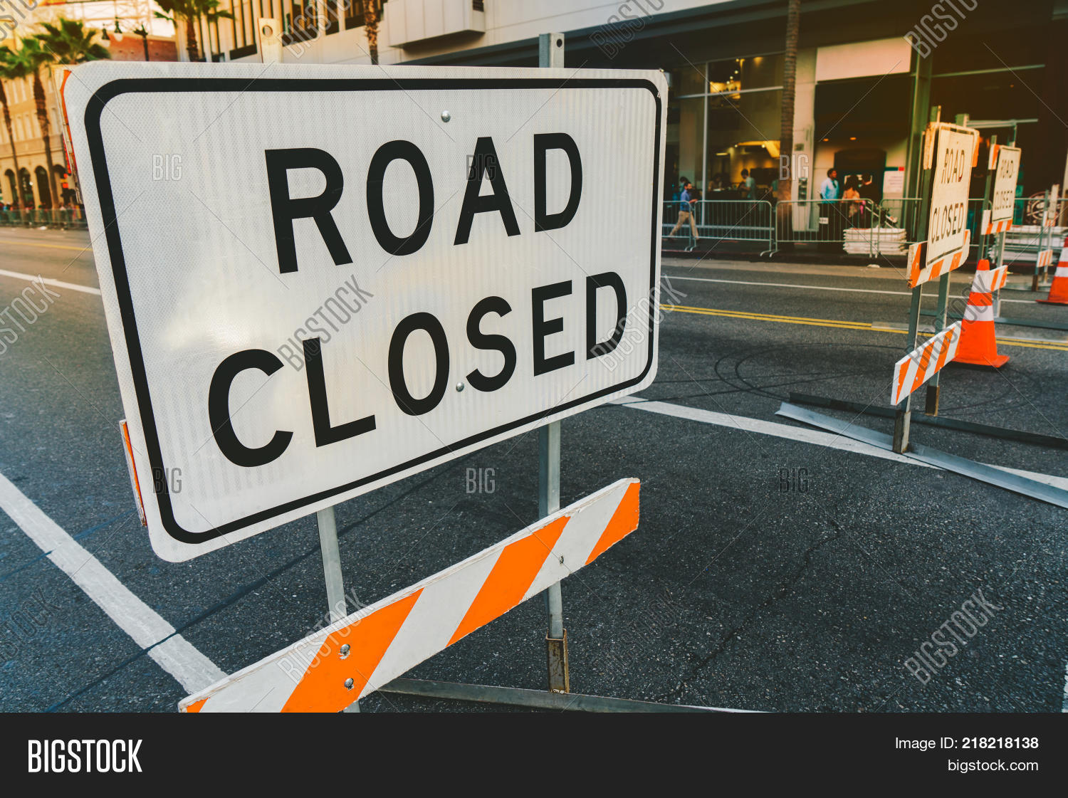 Road Closed Sign Image & Photo (Free Trial) | Bigstock