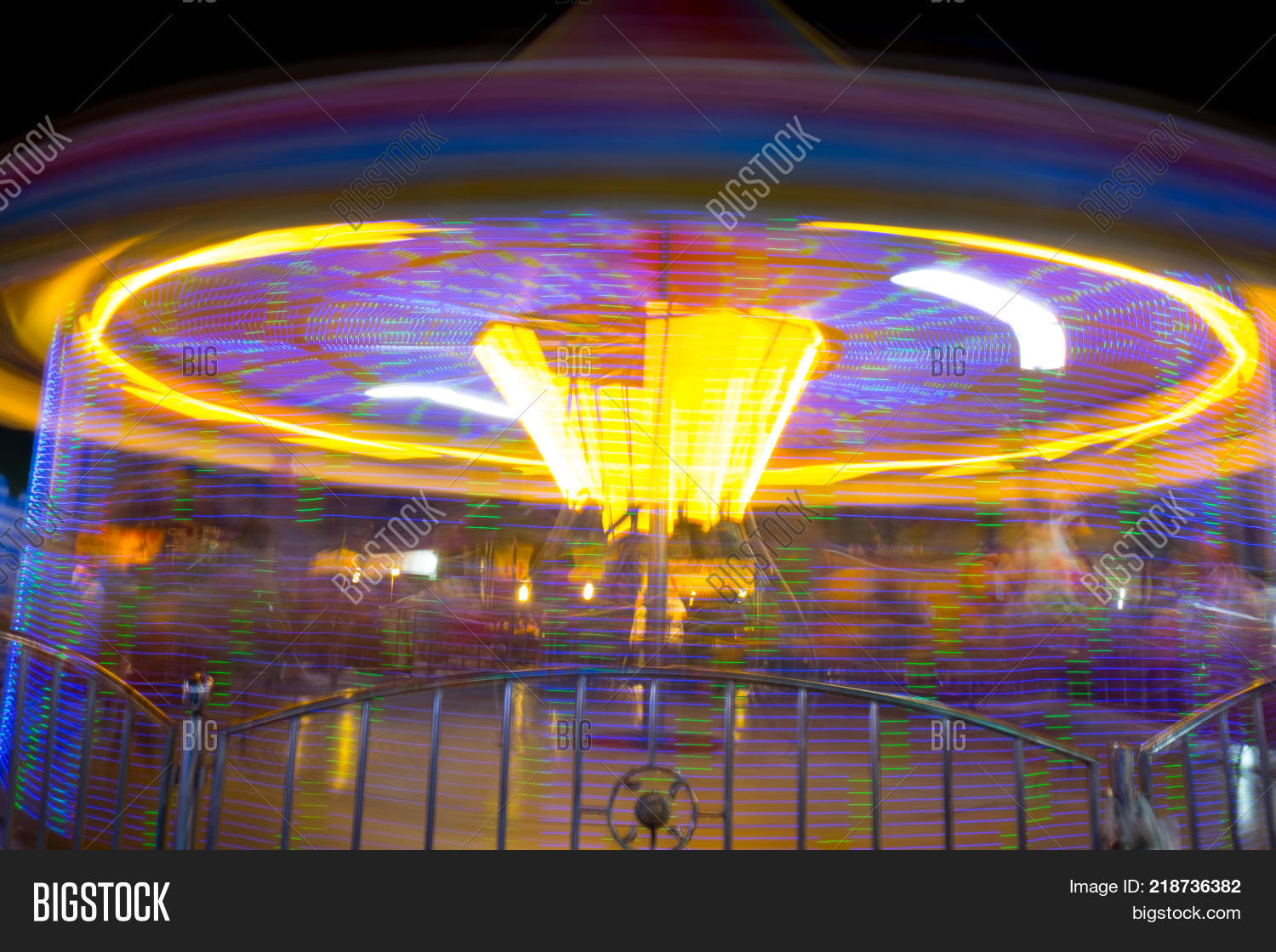 Round Carousel Motion Image & Photo (Free Trial) | Bigstock