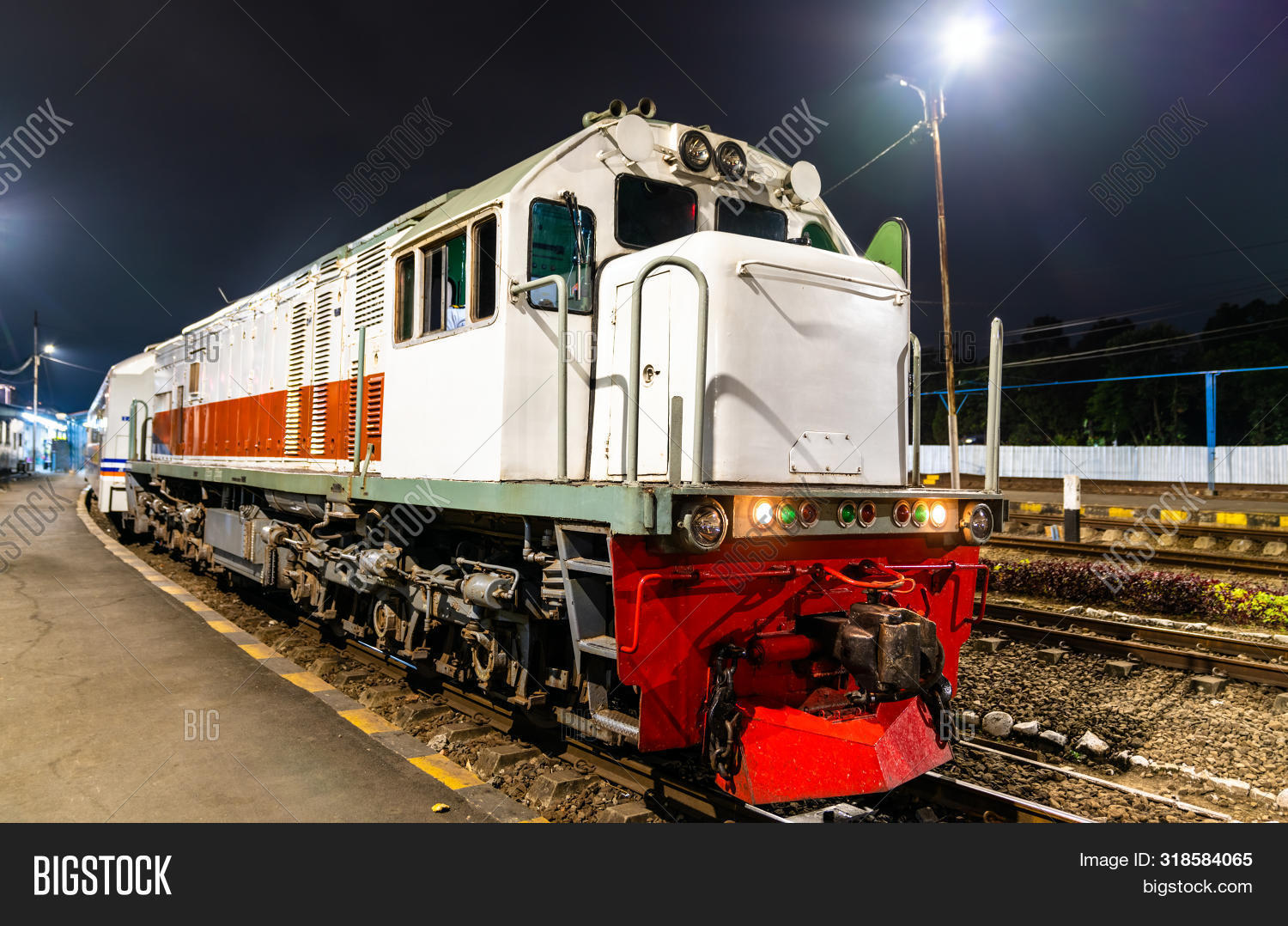 Diesel Locomotive Image & Photo (Free Trial) | Bigstock