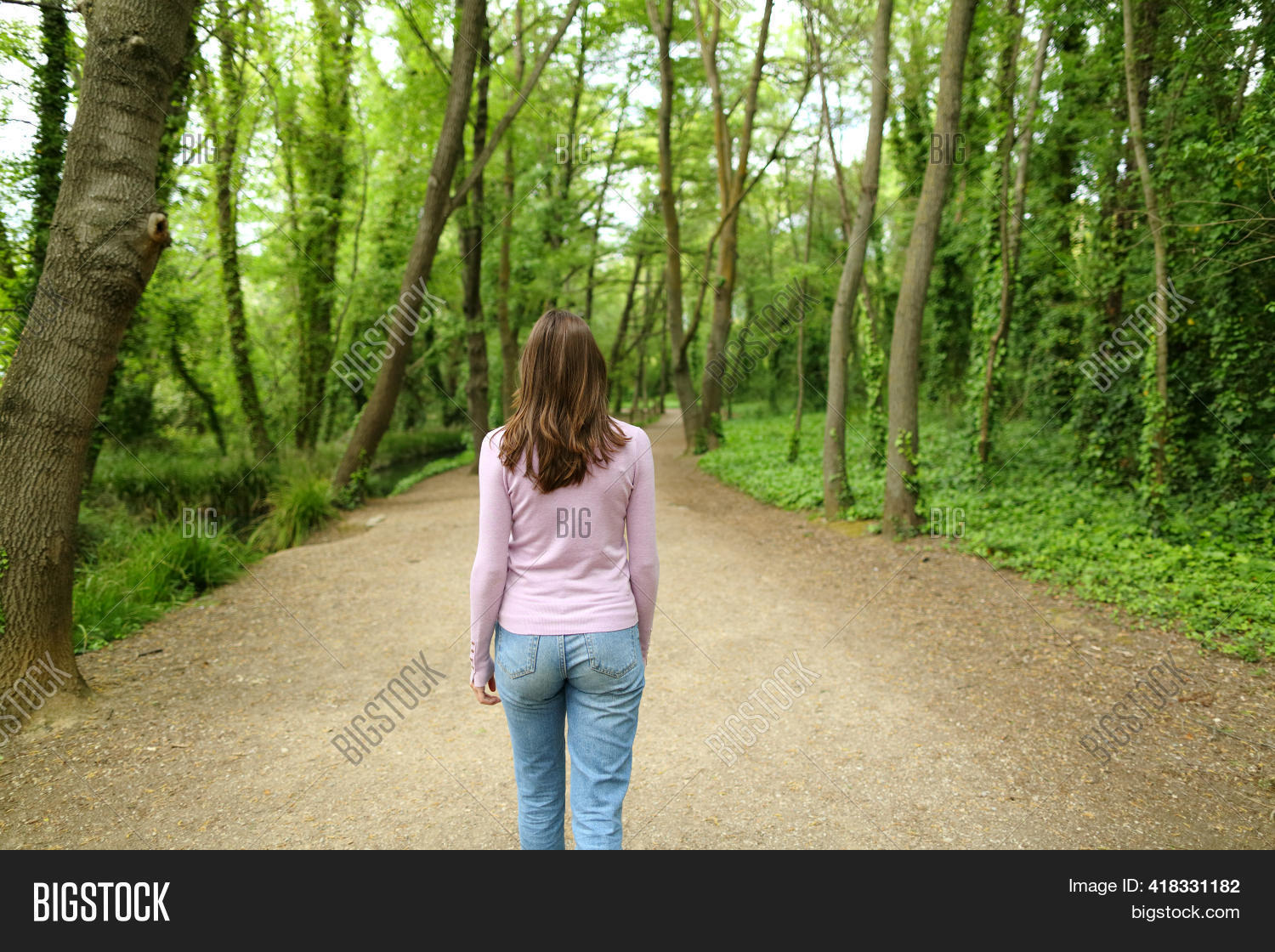 Back View Portrait Od Image & Photo (Free Trial) | Bigstock