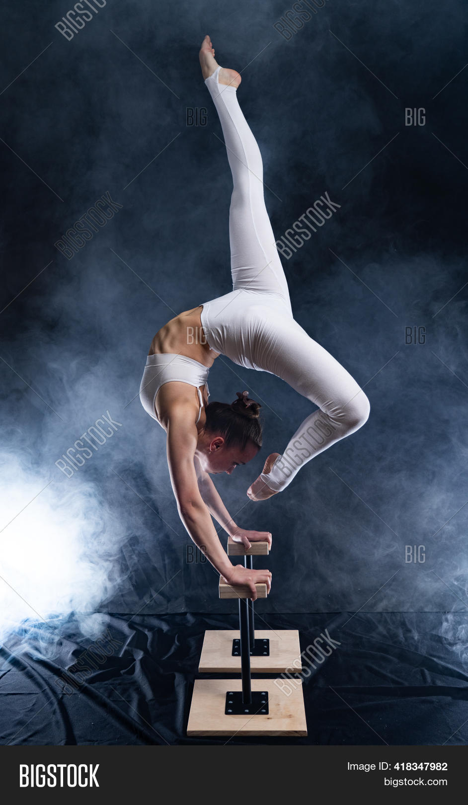 Flexible Circus Artist Image & Photo (Free Trial) | Bigstock