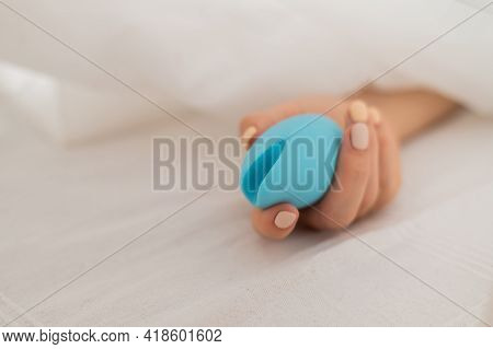 Clitoritis Images, Illustrations & Vectors (Free) - Bigstock