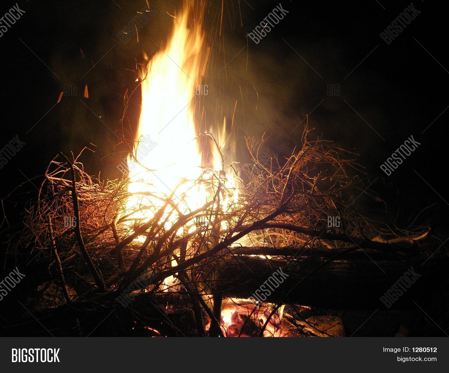 Camp Fire Image & Photo (Free Trial) | Bigstock