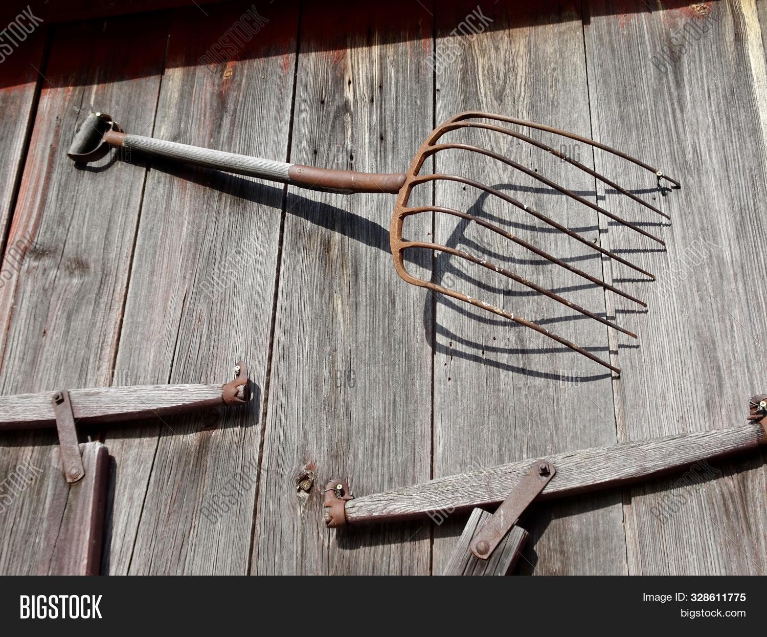 Rusty Old Pitchfork Image & Photo (Free Trial) | Bigstock
