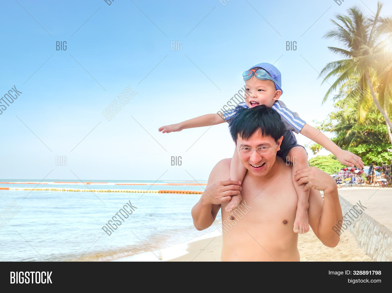 Imagen Y Foto Asian Father Prueba Gratis Bigstock
