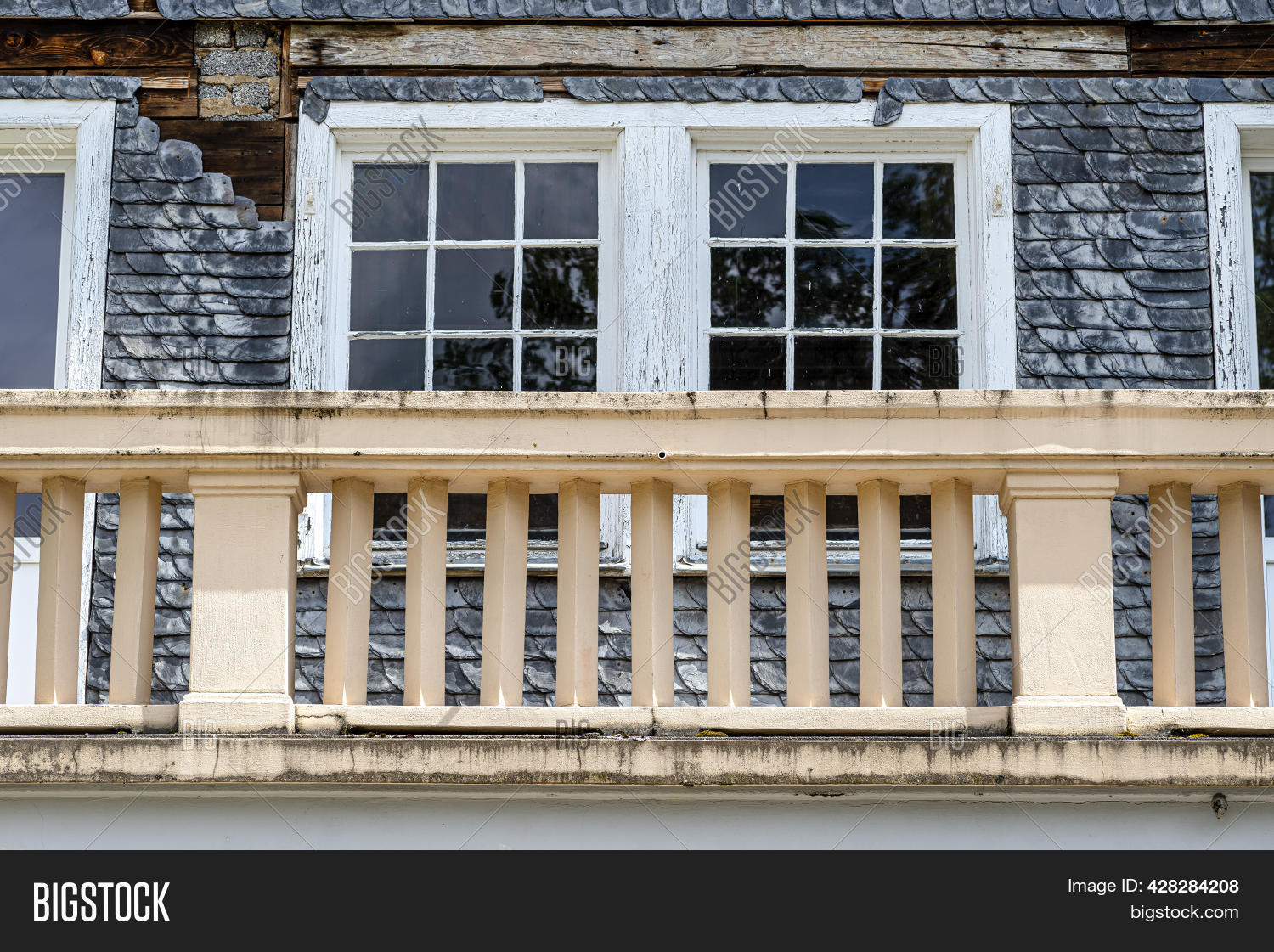 Ancient Tenement House Image & Photo (Free Trial) | Bigstock