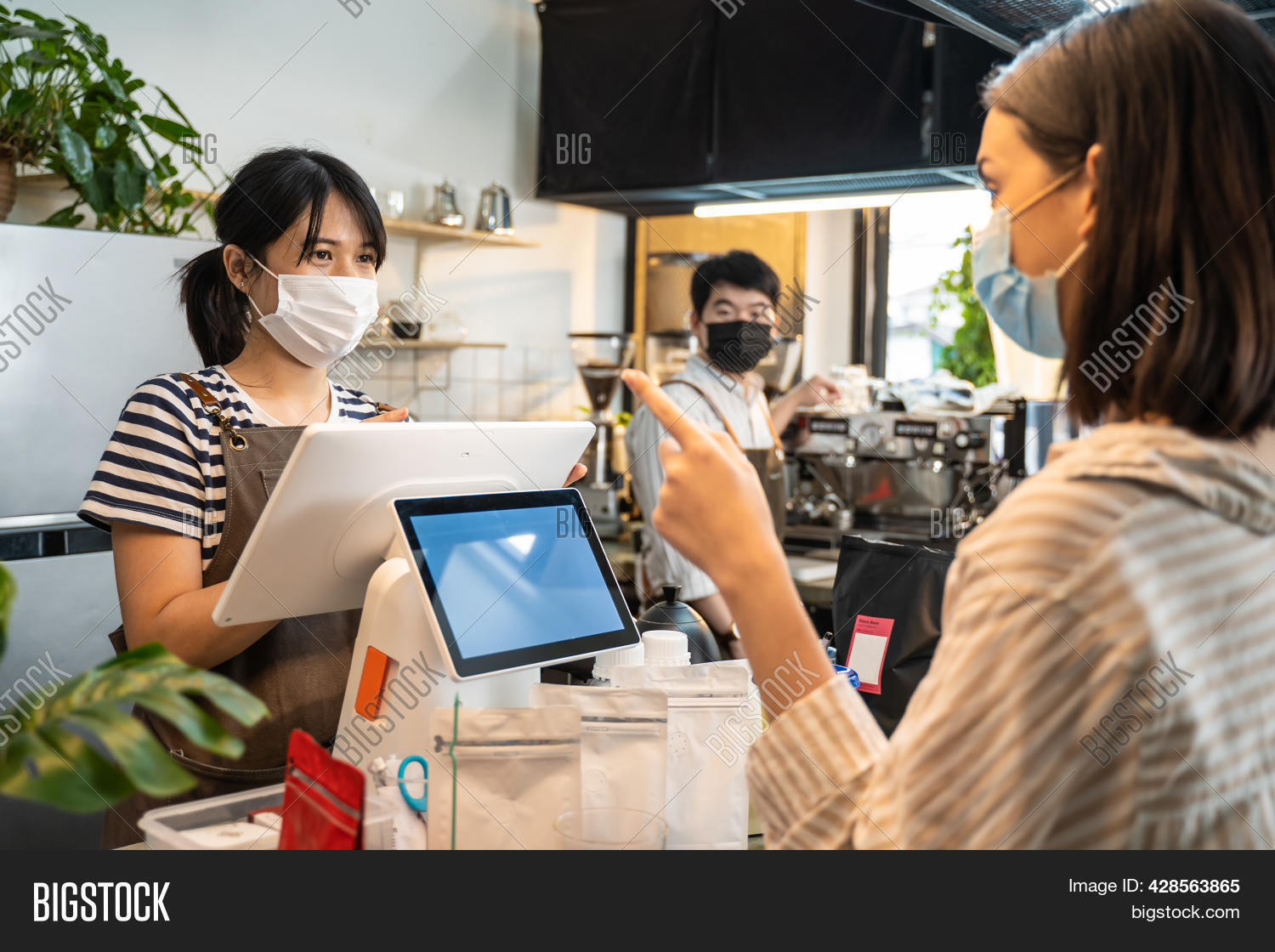 Asian Customer Girl Image & Photo (Free Trial) | Bigstock