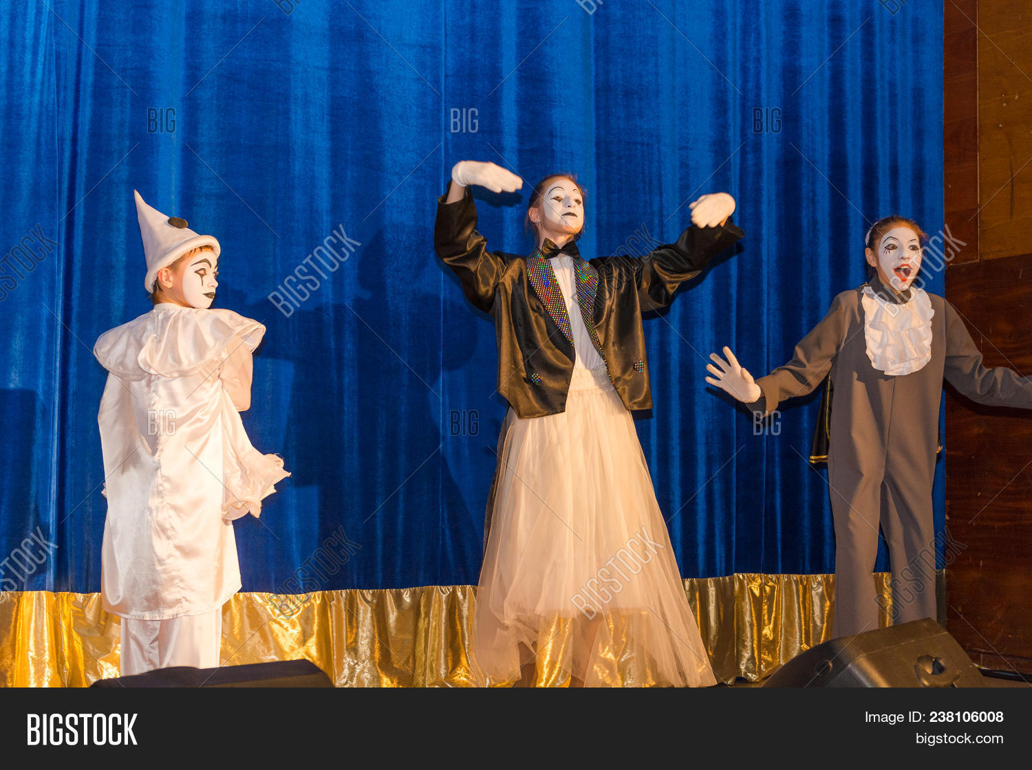 Clown Theater. Clown Image & Photo (Free Trial) | Bigstock
