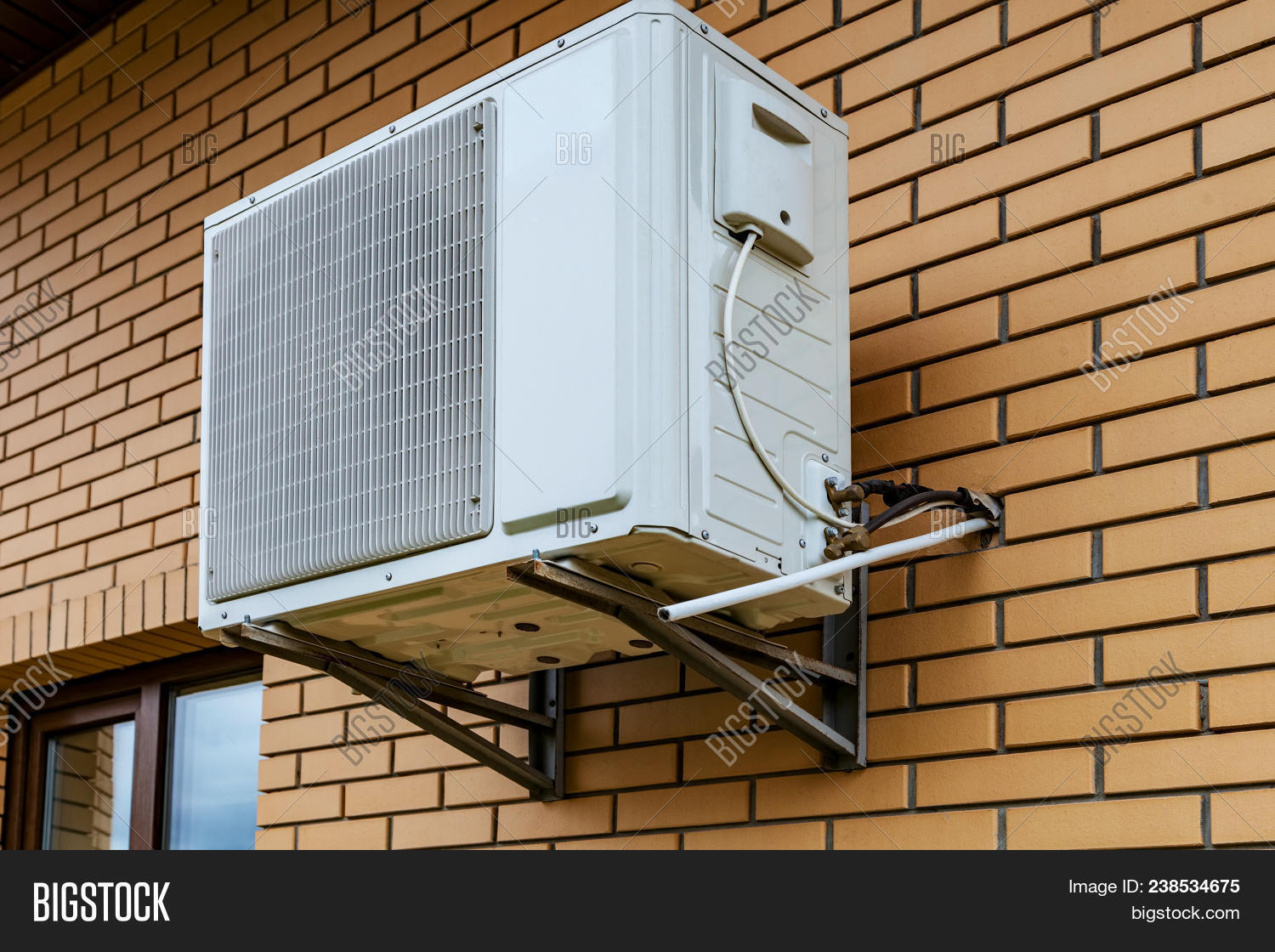Outdoor Unit Air Image & Photo (Free Trial) | Bigstock