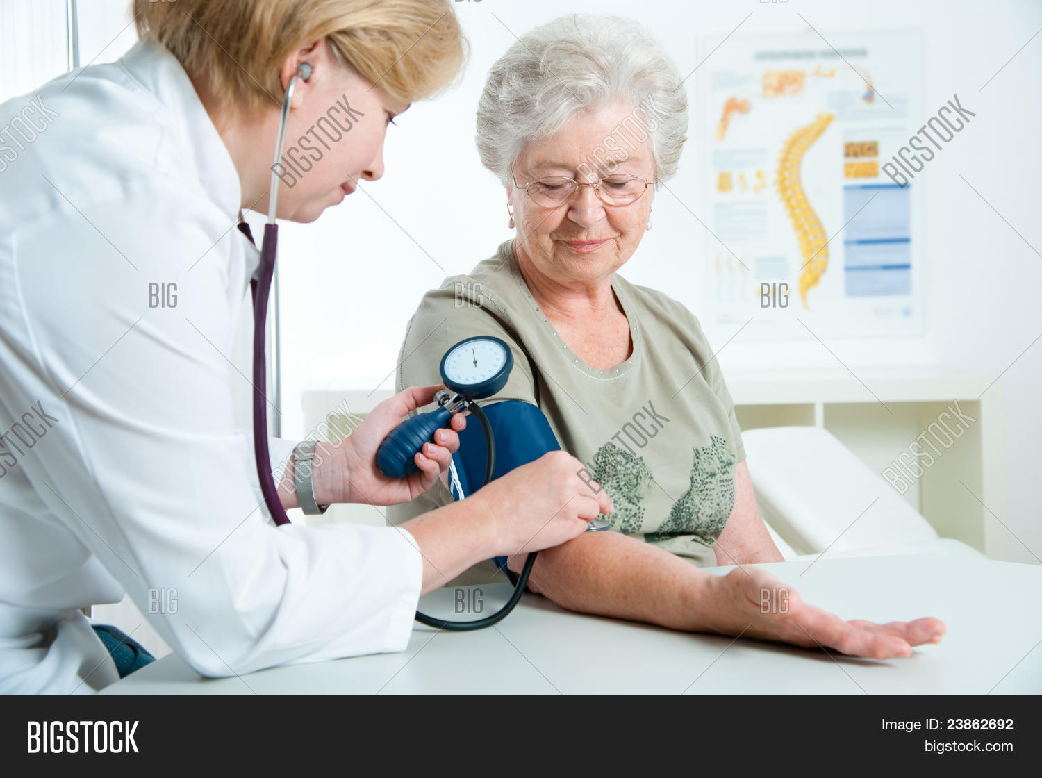 Measuring Blood Image & Photo (Free Trial) | Bigstock