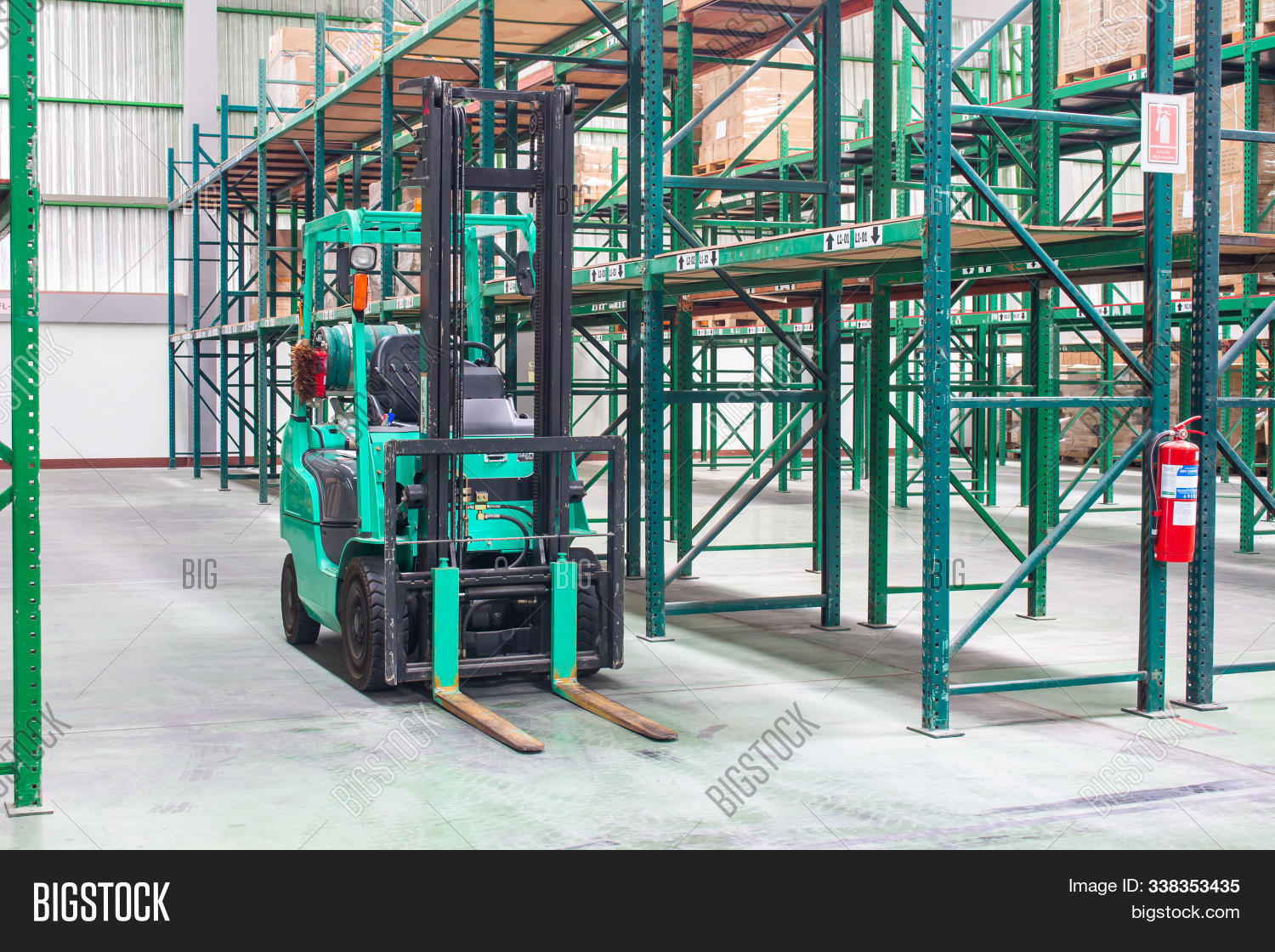 Forklifts Rack Shelf Image & Photo (Free Trial) | Bigstock