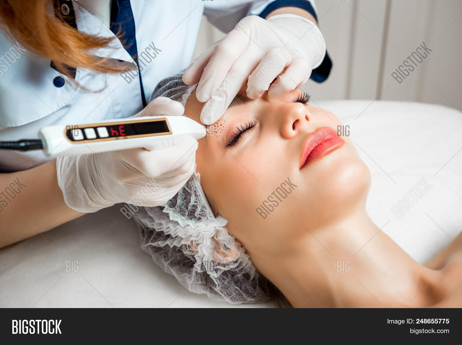Doctor Cosmetologist Image & Photo (Free Trial) | Bigstock