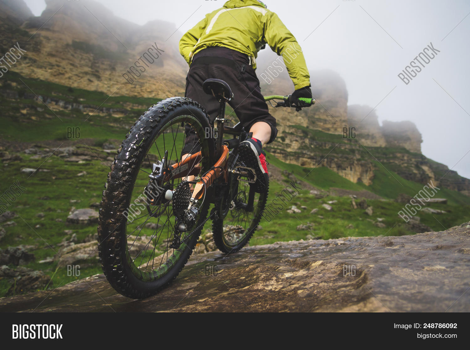Legs Bicyclist Rear Image & Photo (Free Trial) | Bigstock