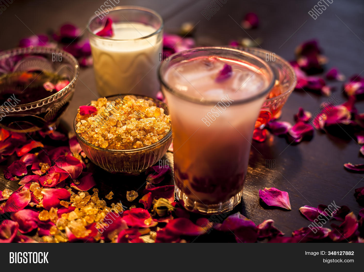 Gond Katira Rose Milk Image & Photo (Free Trial) | Bigstock