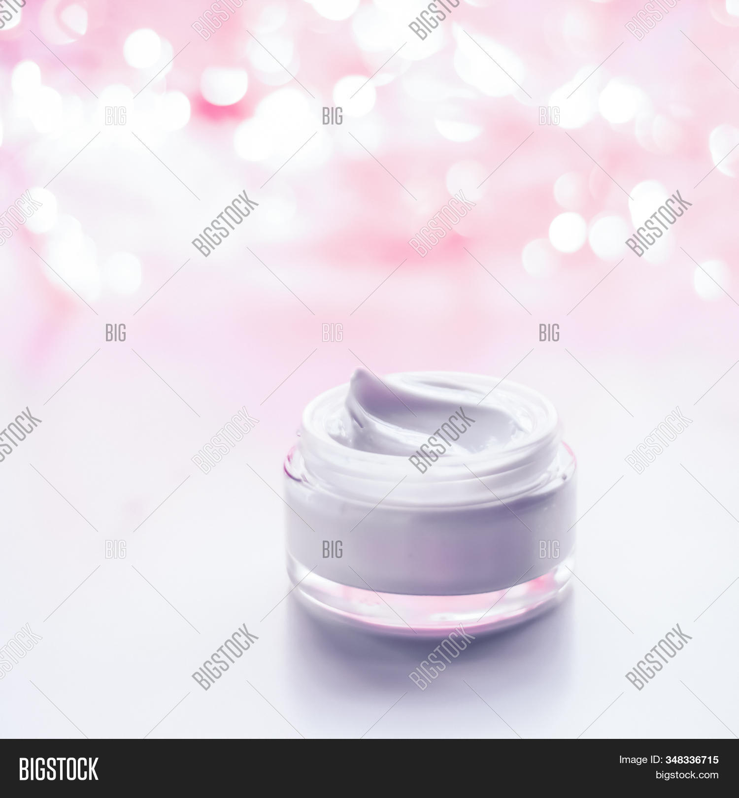 Facial Cream Image & Photo (Free Trial) | Bigstock