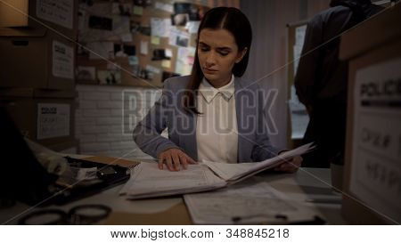 Pretty Female Cop Image & Photo (Free Trial) | Bigstock