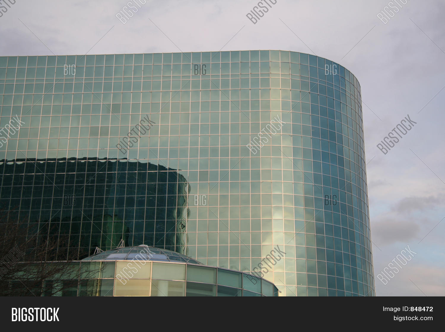 Round Office Building Image & Photo (Free Trial) | Bigstock
