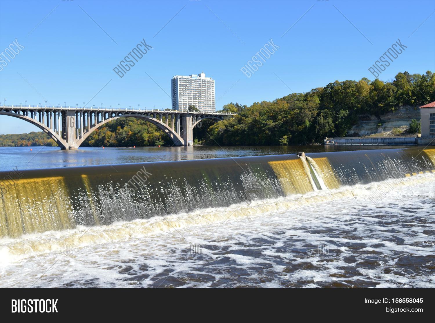 Ford Dam Ford Parkway Image & Photo (Free Trial) | Bigstock