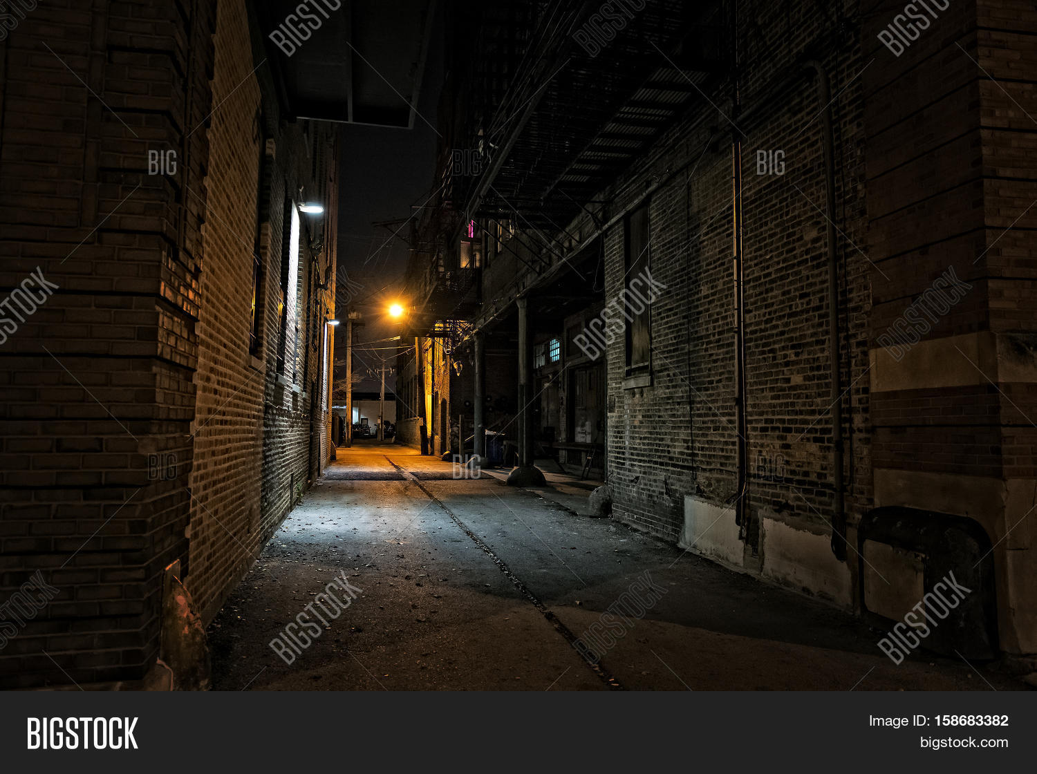 Dark Urban City Alley Image & Photo (Free Trial) | Bigstock