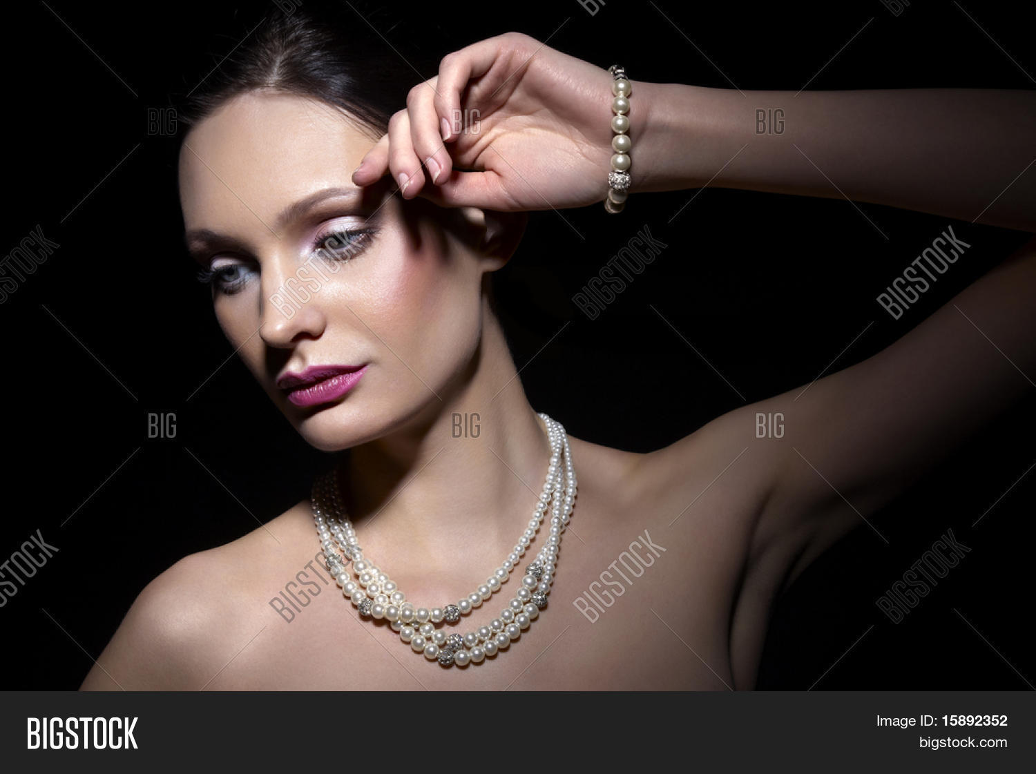 Beautiful Woman Pearl Image & Photo (Free Trial) | Bigstock