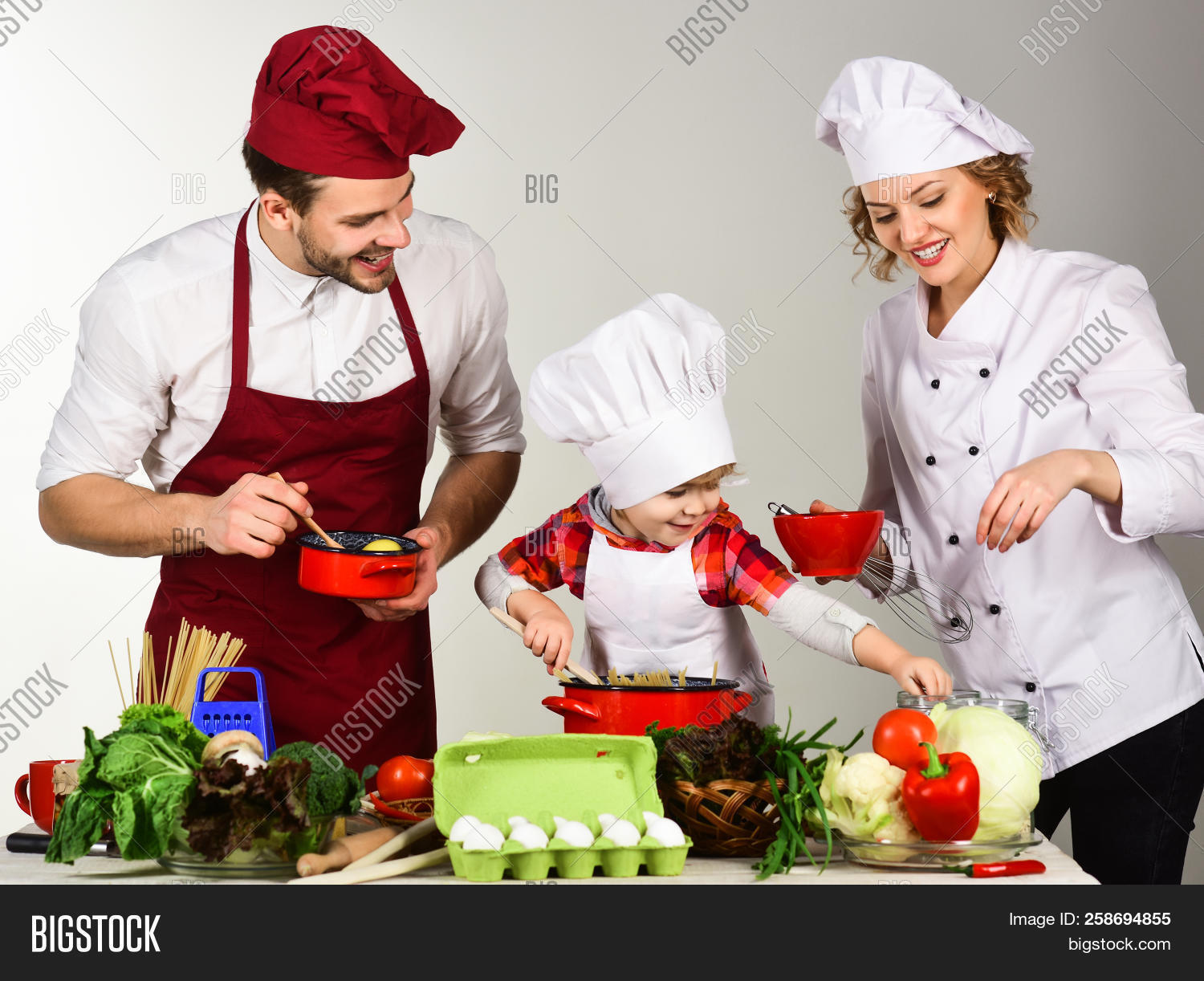 Mum, Dad&son Preparing Image & Photo (Free Trial) | Bigstock