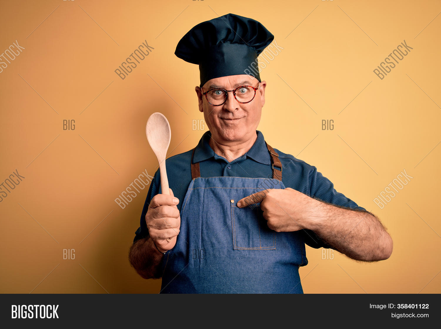 Middle Age Cooker Man Image & Photo (Free Trial) | Bigstock