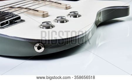 White Bass Guitar Image & Photo (Free Trial) | Bigstock